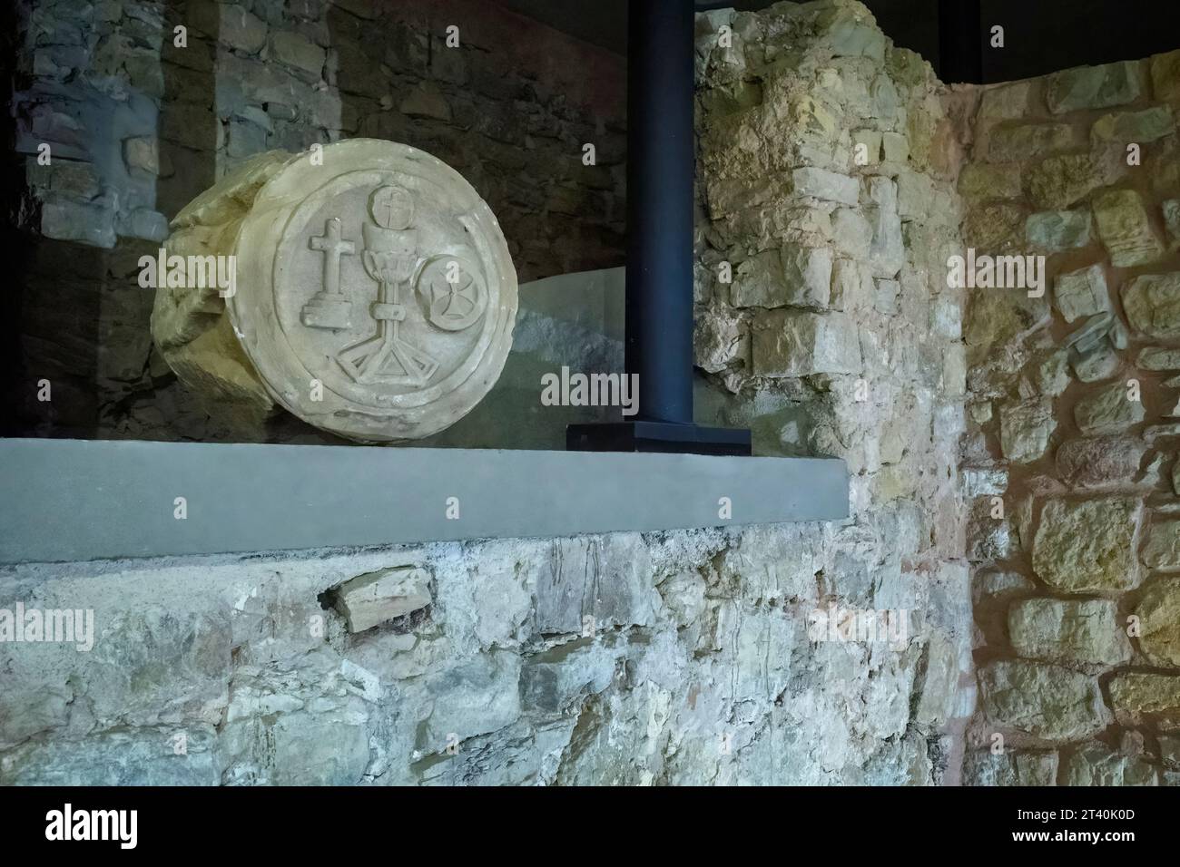Templar cross hi-res stock photography and images - Alamy