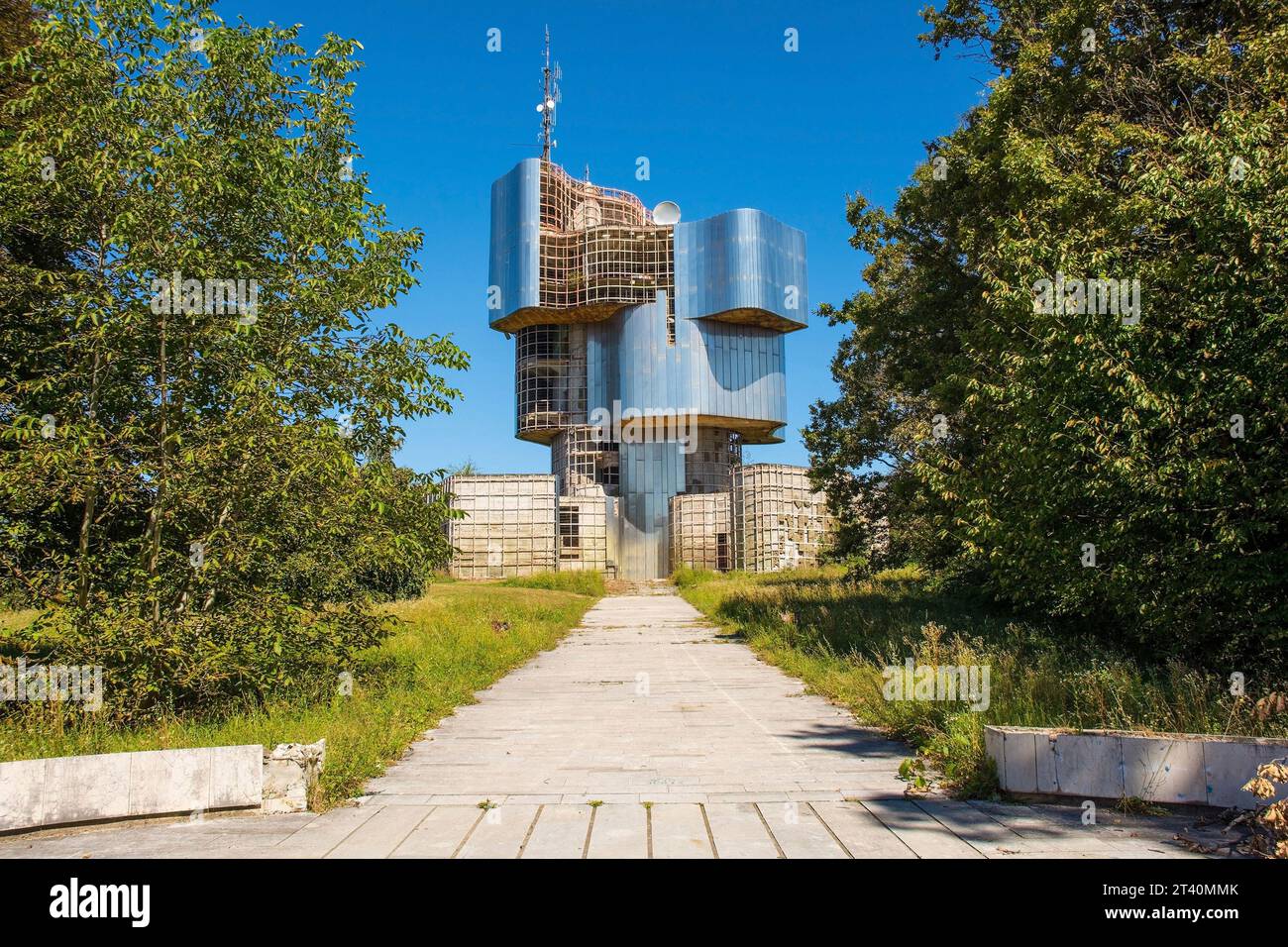 The derelict Yugoslav-era WW2 partisan Monument to the Uprising of ...