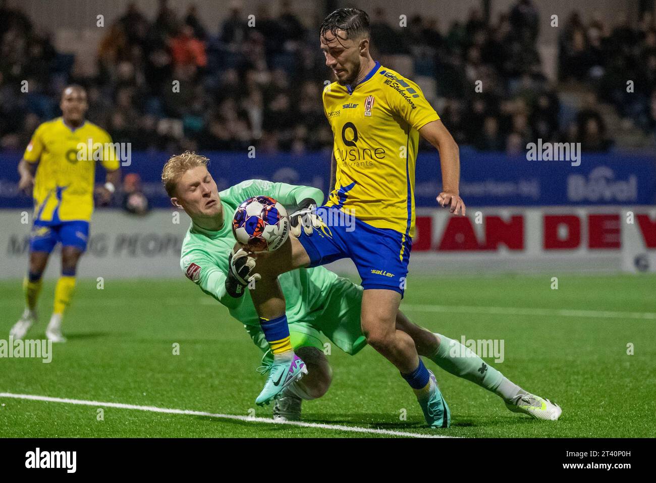 VELSEN, 27-10-2023, 711 Stadion. Dutch Football, Keuken Kampioen ...