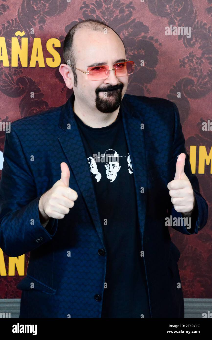 Alimans hi-res stock photography and images - Alamy