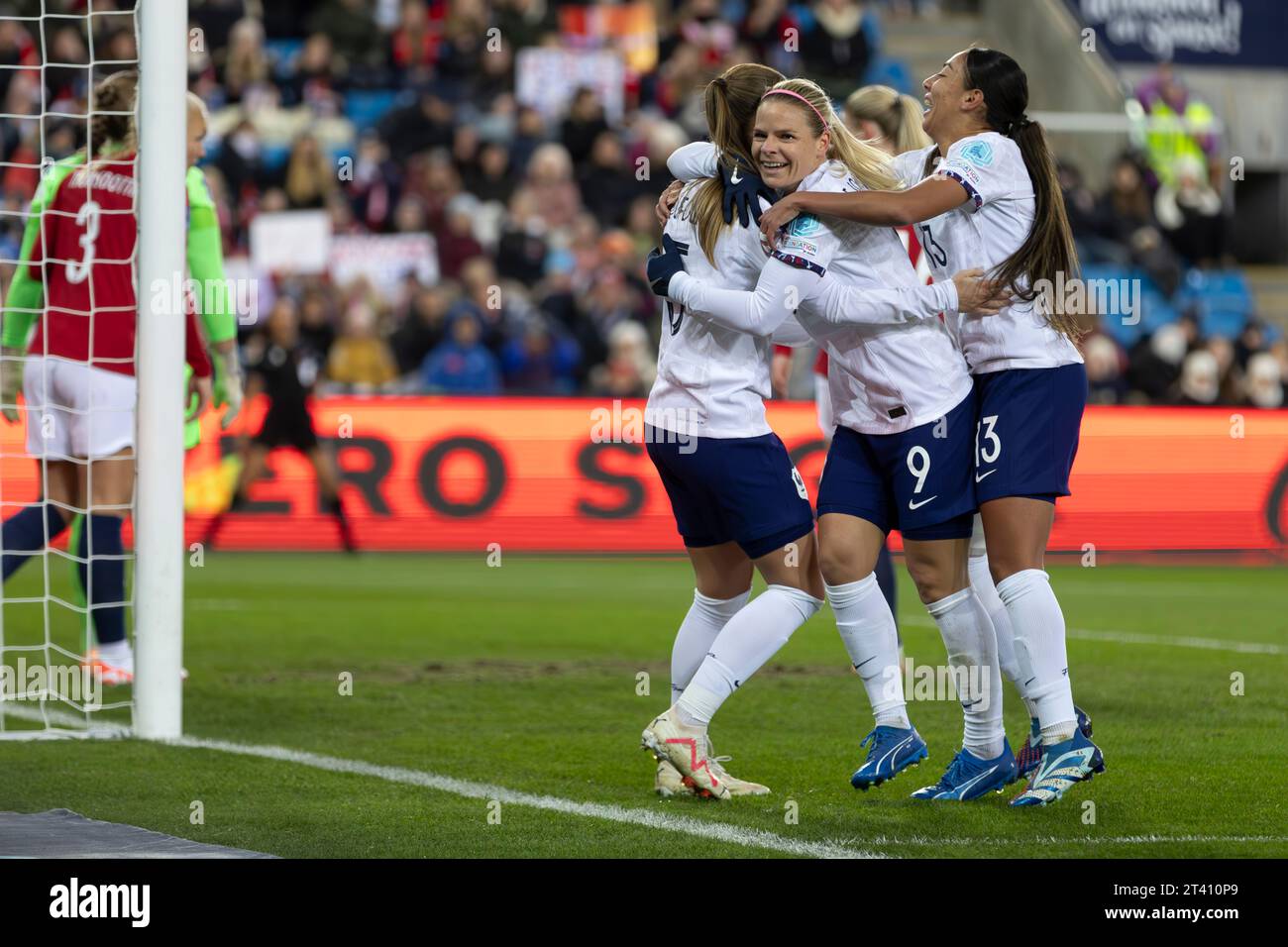 Oslo, Norway 27 October 2023 Julie Dufour of France and Paris fc ...