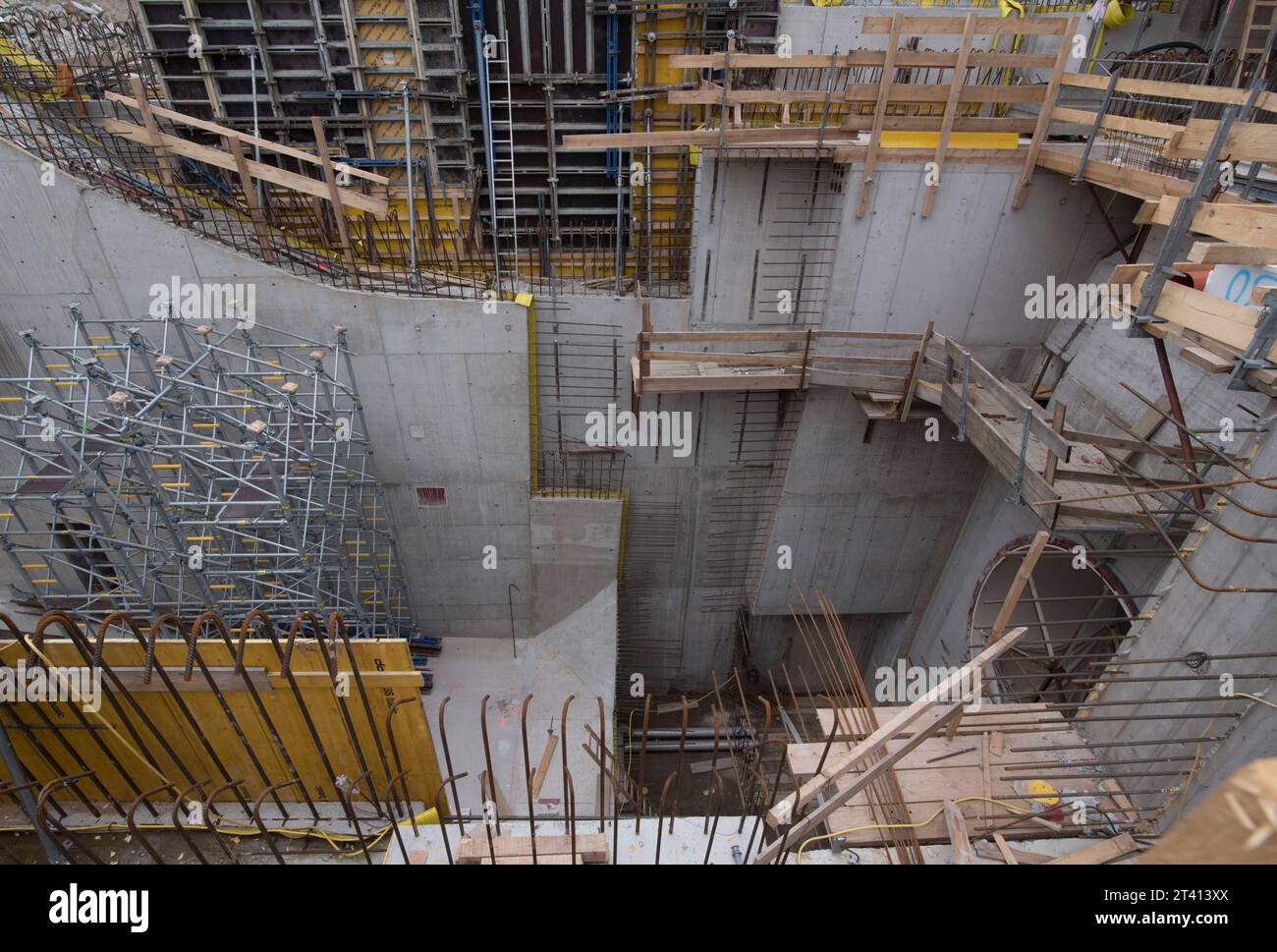 Industrieanlage beton hi-res stock photography and images - Alamy