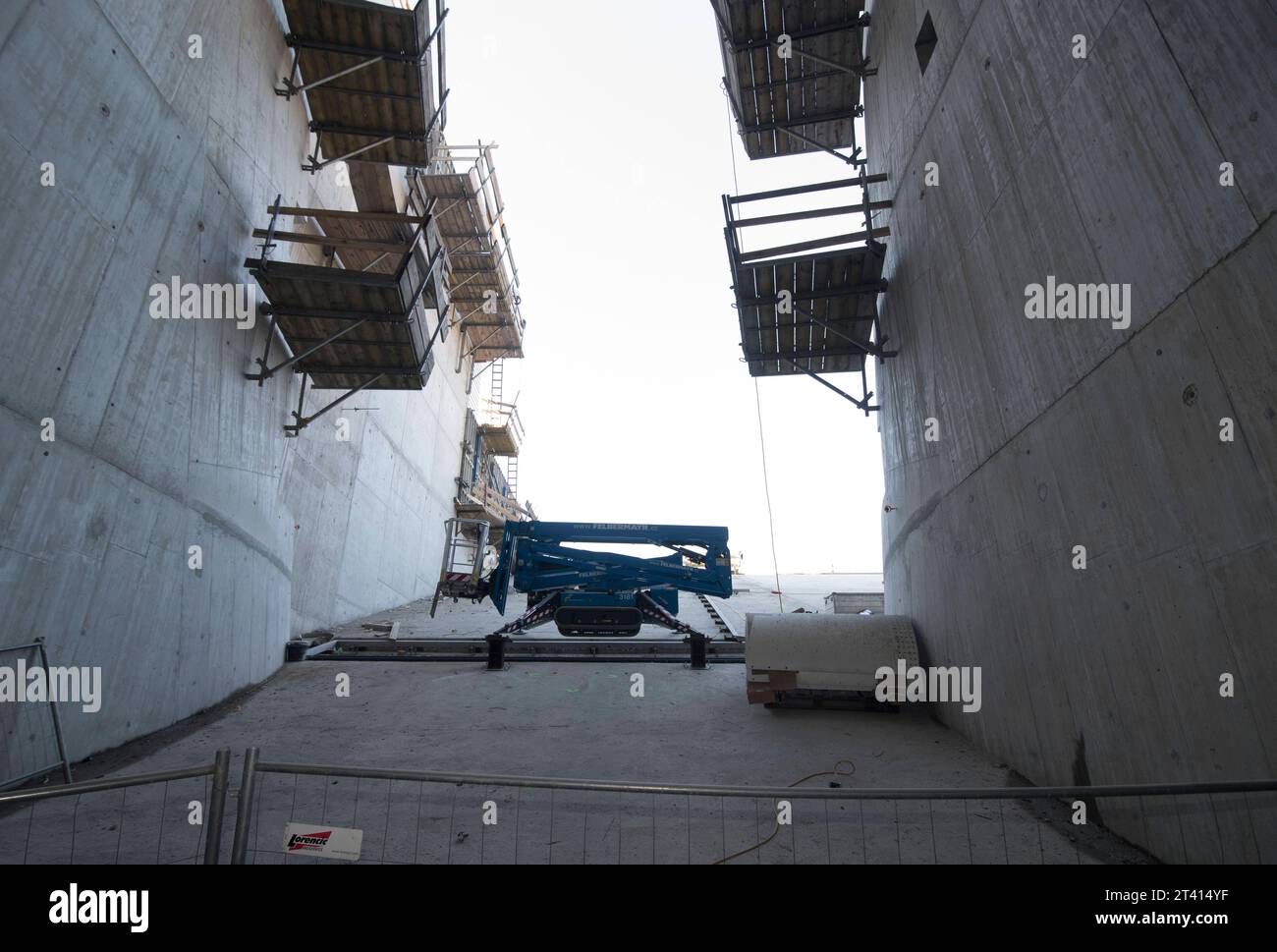 Industrial Concrete Building And Industrial Architecture For Mass ...