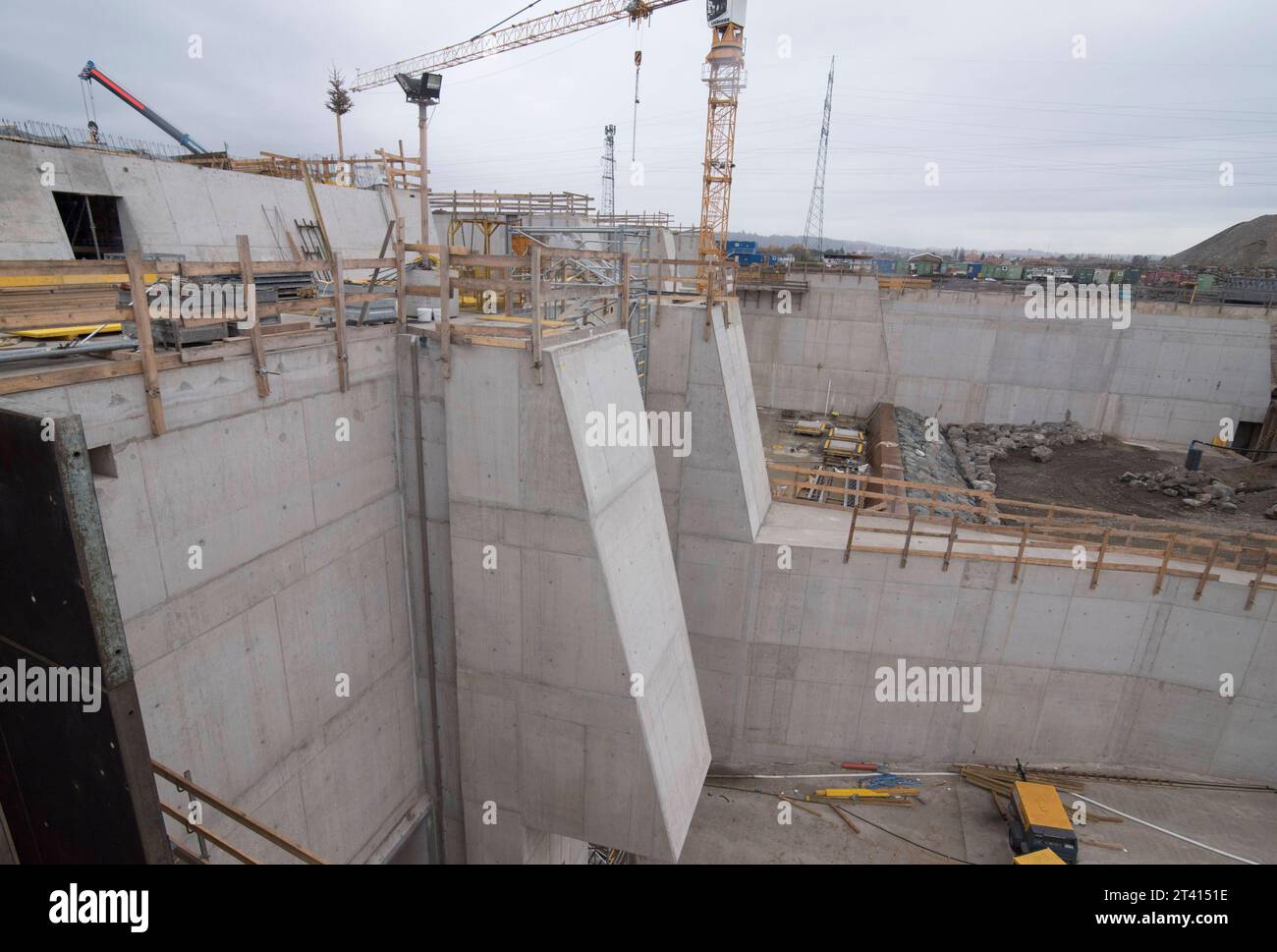 Industrial Concrete Building And Industrial Architecture For Mass ...