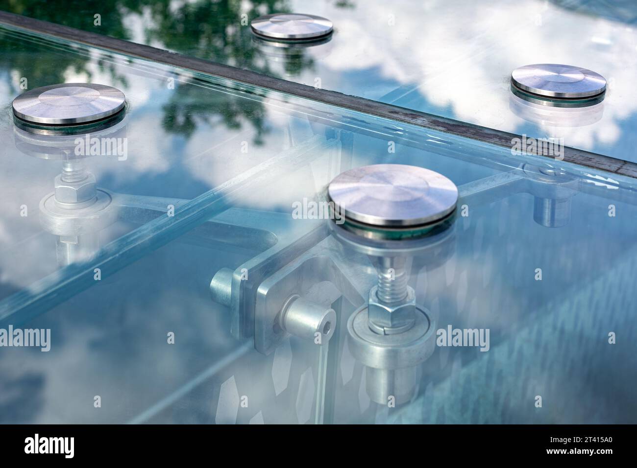 steel spider for fixing a glass structure, architectural elements of a ...