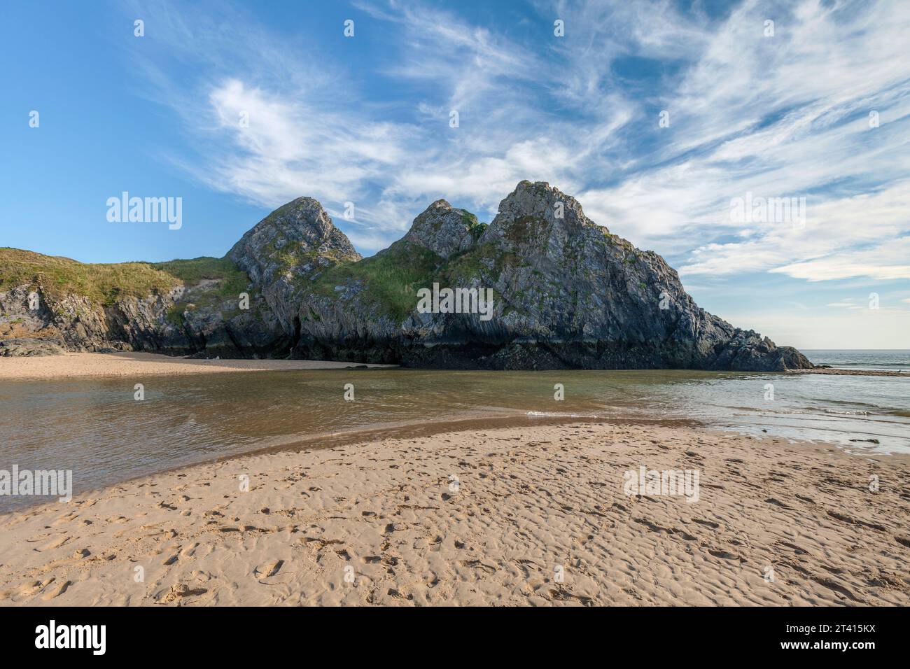 Three Cliffs Bay Beach, Gower Peninsula, Wales Stock Photo - Alamy