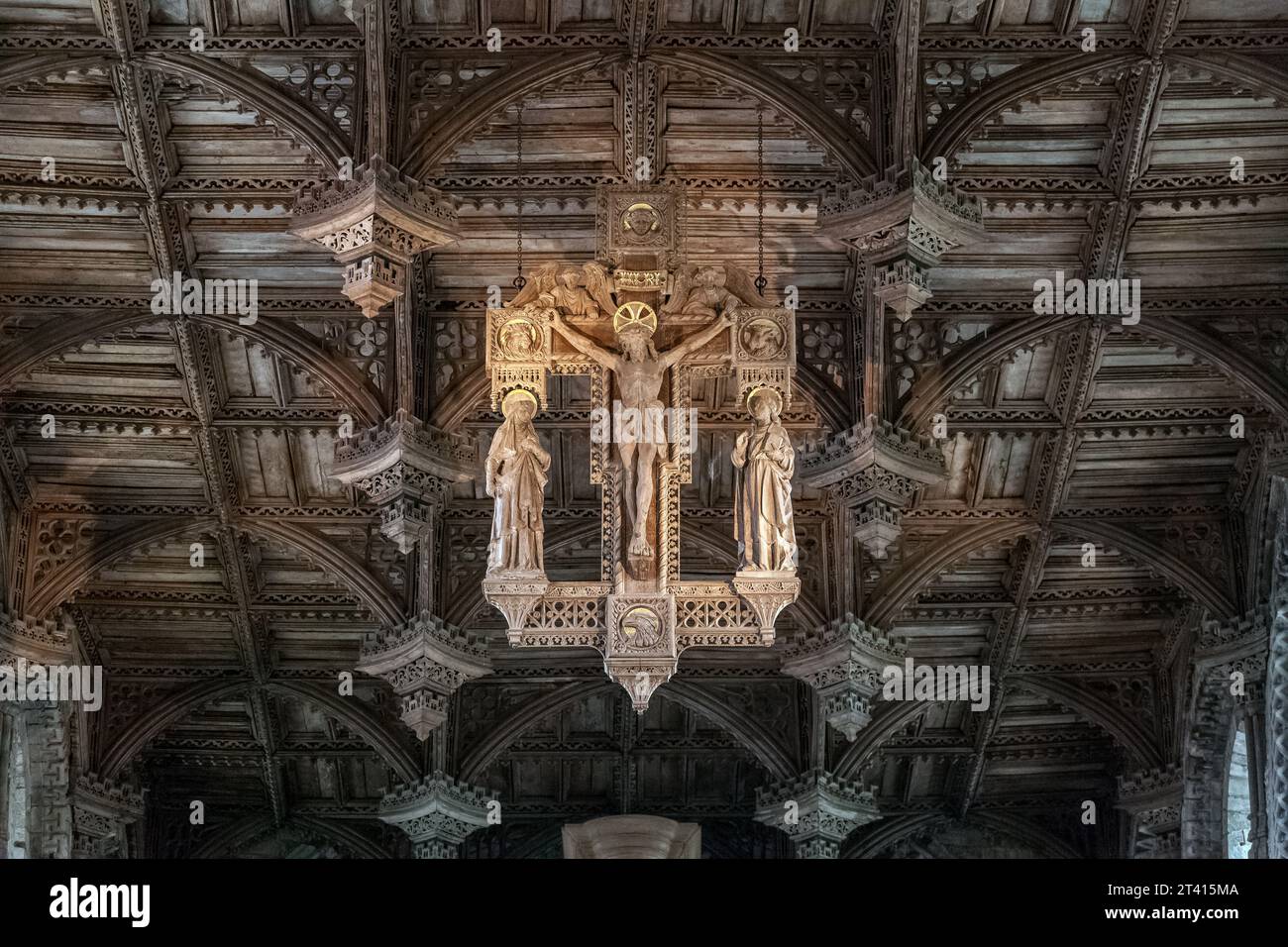 Carved wooden ceiling hi-res stock photography and images - Alamy