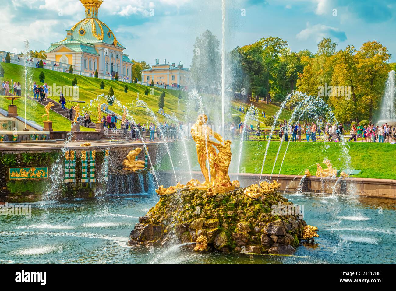 Fountain "Samson tearing the lion's mouth." Grand Cascade in Peterhof ...