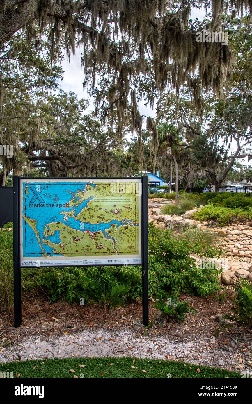 Bradenton, Florida in Manatee County. Scenes along the Bradenton ...