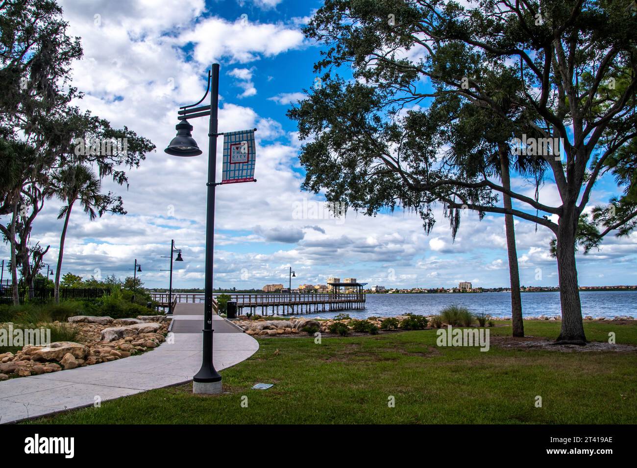 Bradenton, Florida in Manatee County. Scenes along the Bradenton ...