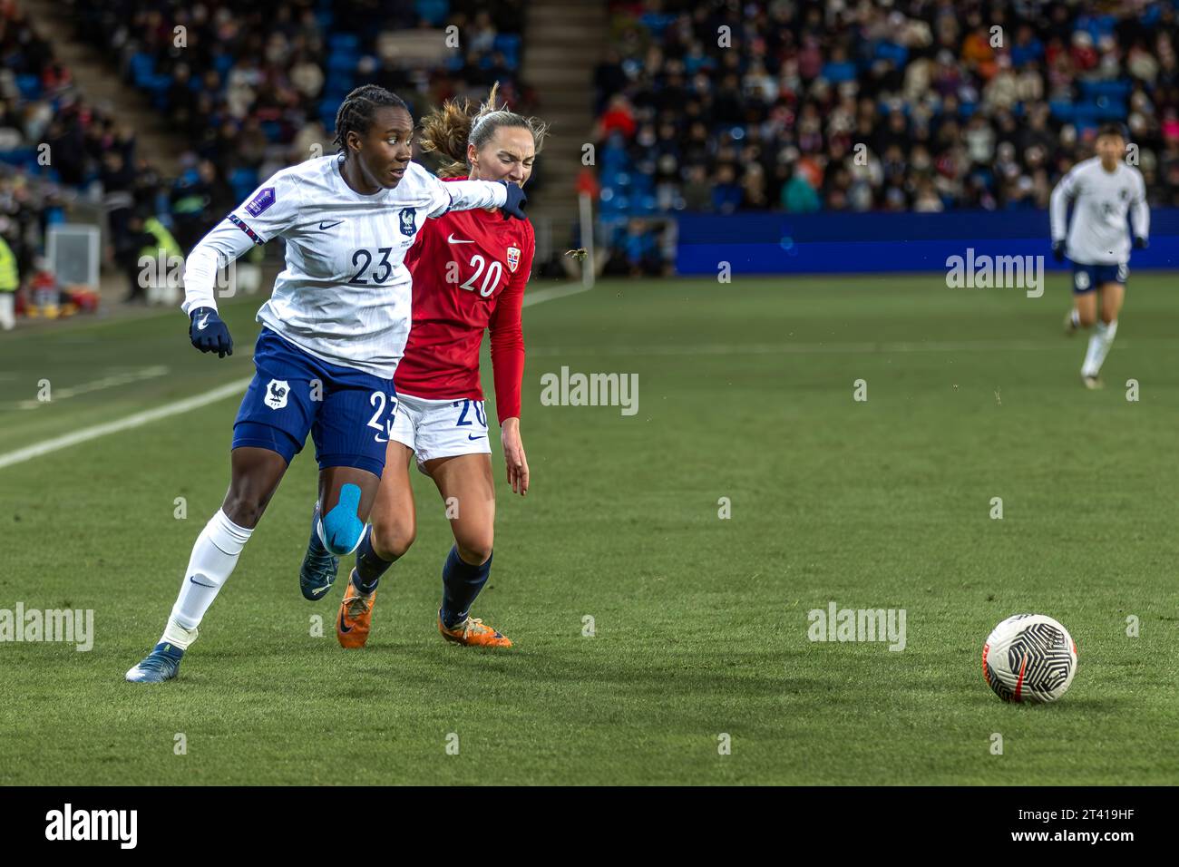 Oslo, Norway 27 October 2023 Vicki Becho of France and Olympique ...