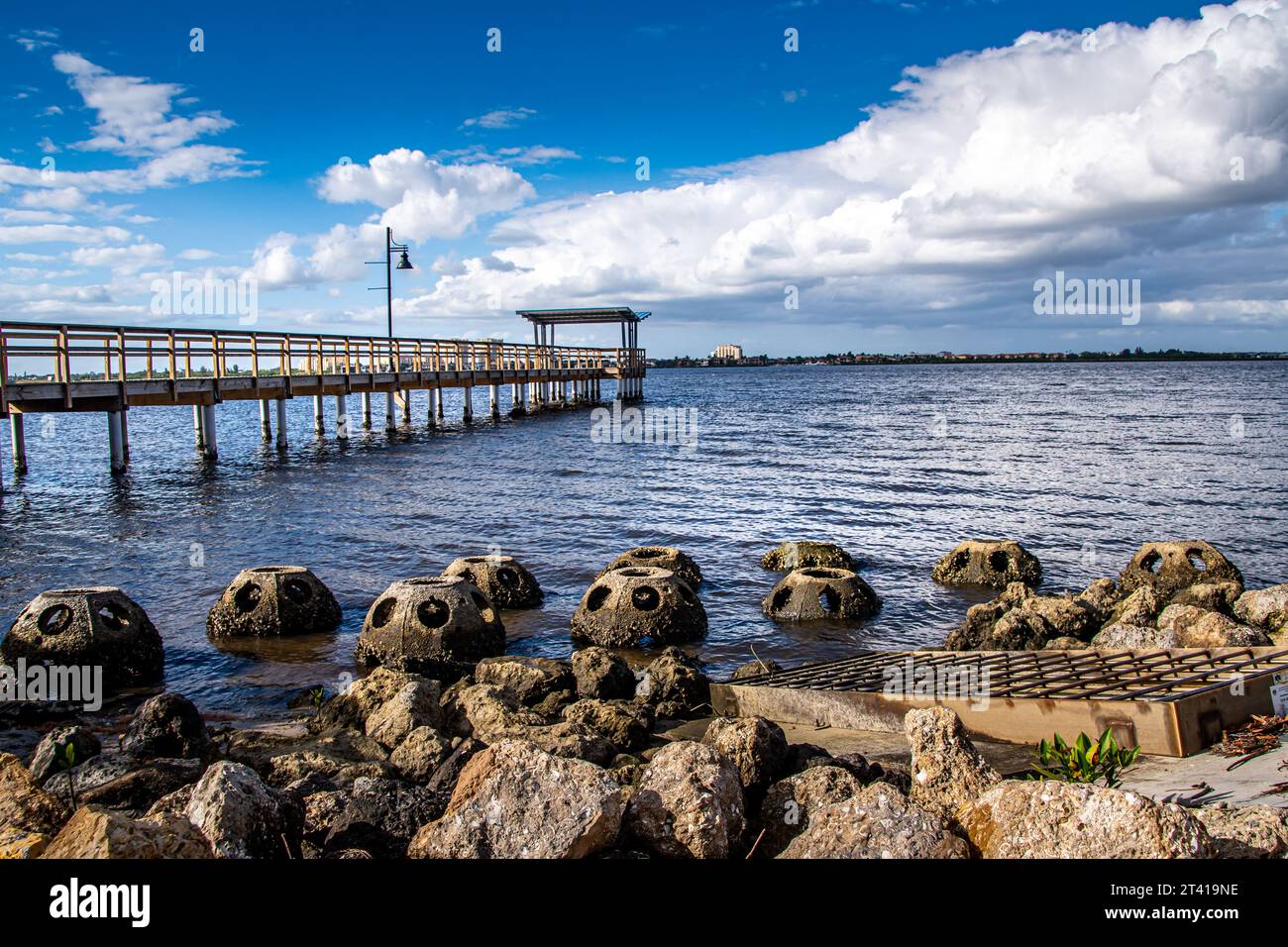 Bradenton, Florida, Manatee County-Scenes around Bradenton Riverwalk ...