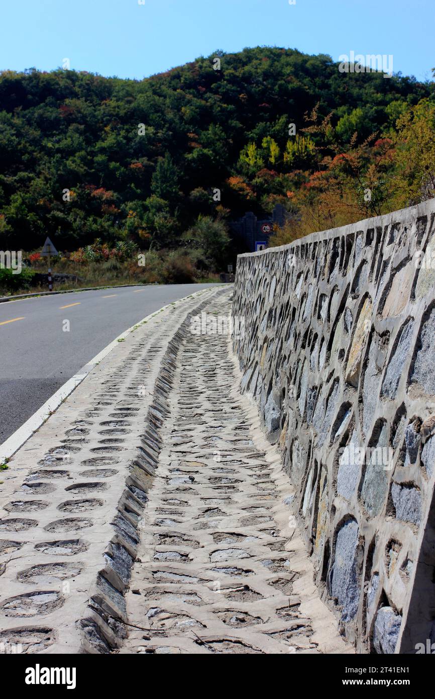 Slope protection hi-res stock photography and images - Alamy