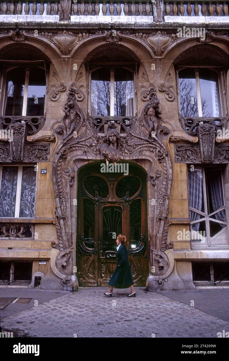 France art nouveau hi-res stock photography and images - Alamy