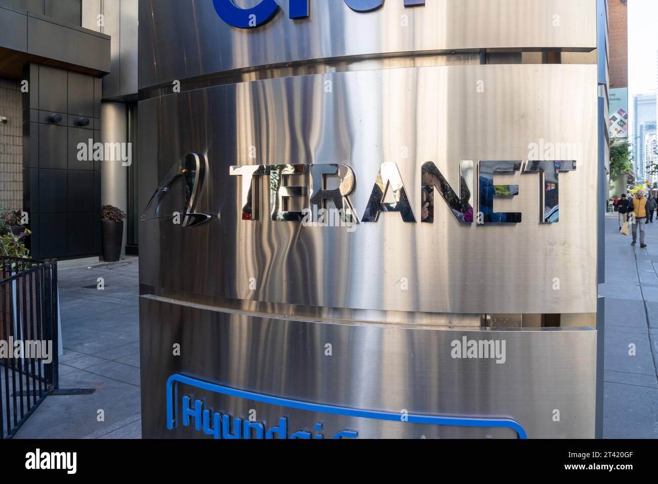 Teranet logo sign outside their headquarters in Toronto, ON, Canada ...