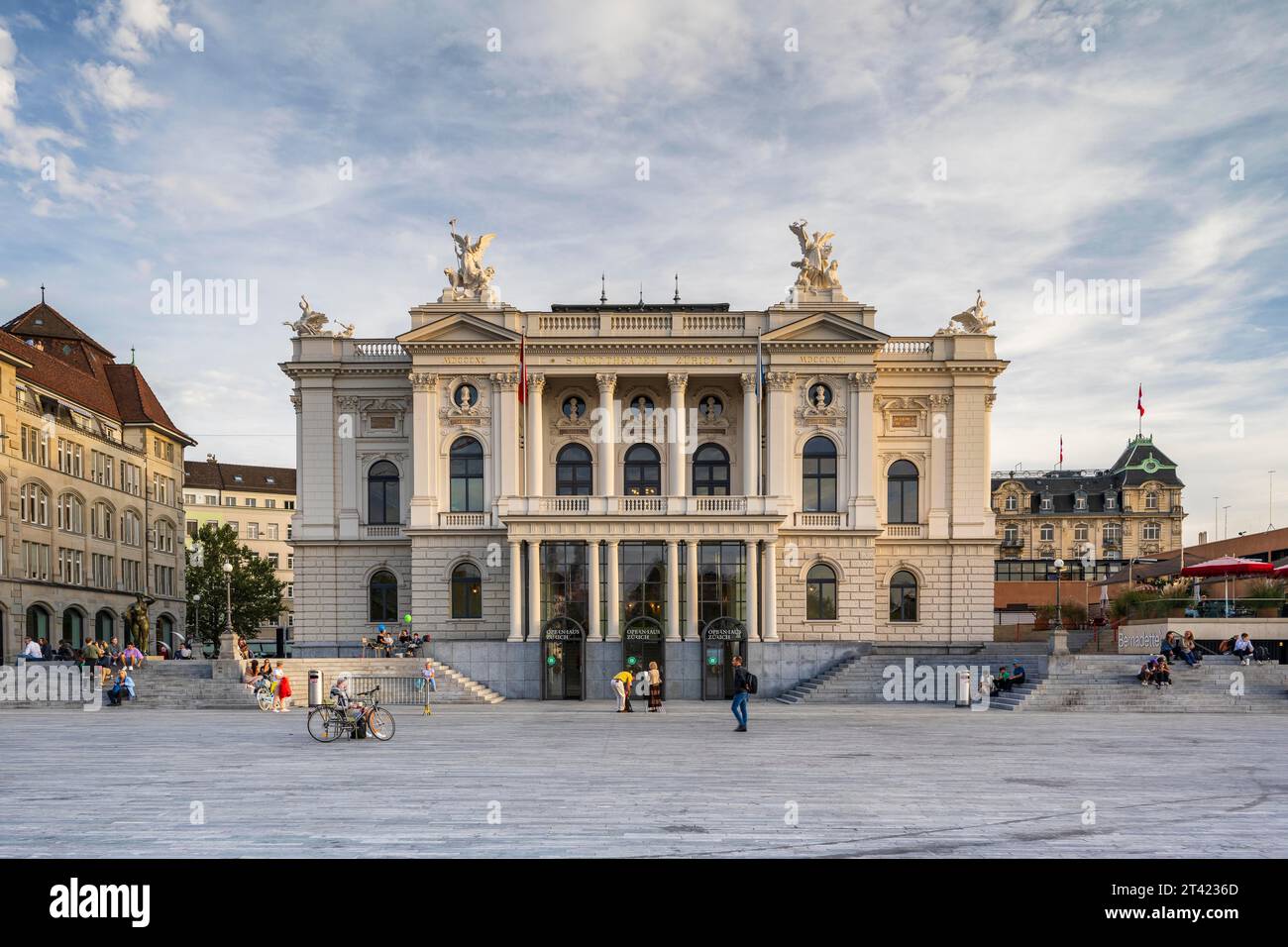 Zurich Opera House with, Zurich Opera, Switzerland Stock Photo - Alamy
