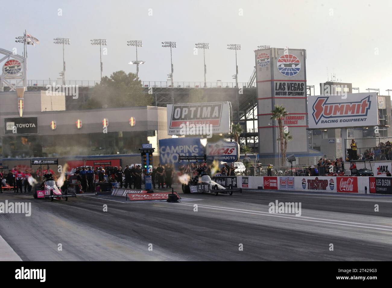 LAS VEGAS, NV - OCTOBER 27: Josh Hart (7 TF) R+L Carriers/TechNet NHRA ...