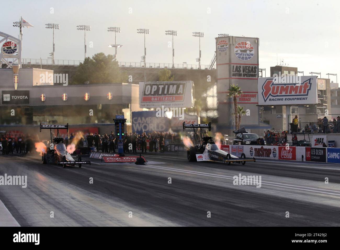 LAS VEGAS, NV - OCTOBER 27: Tony Schumacher (356 TF) Maynard Family ...