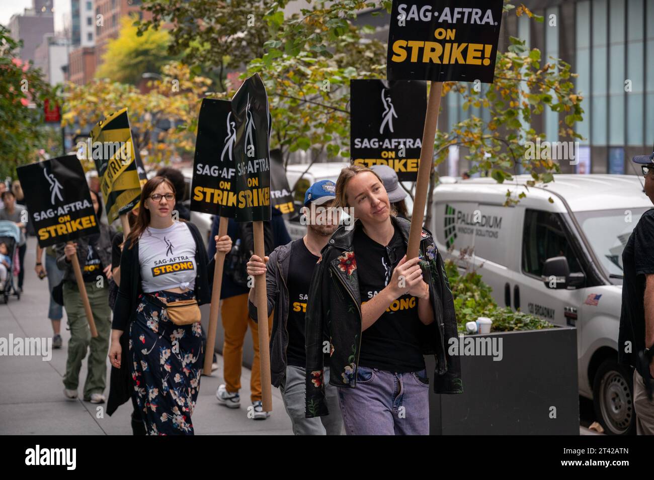 New York, USA. 27th Oct, 2023. Actor Daniel Radcliffe joins fellow ...