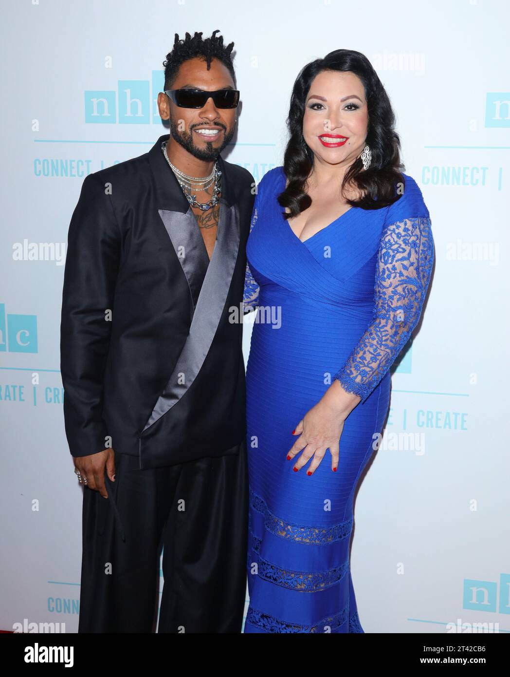 Los Angeles, USA. 27th Oct, 2023. Miguel, Brenda Victoria Castillo ...