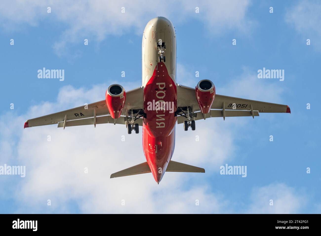 Sukhoi superjet hi-res stock photography and images - Alamy