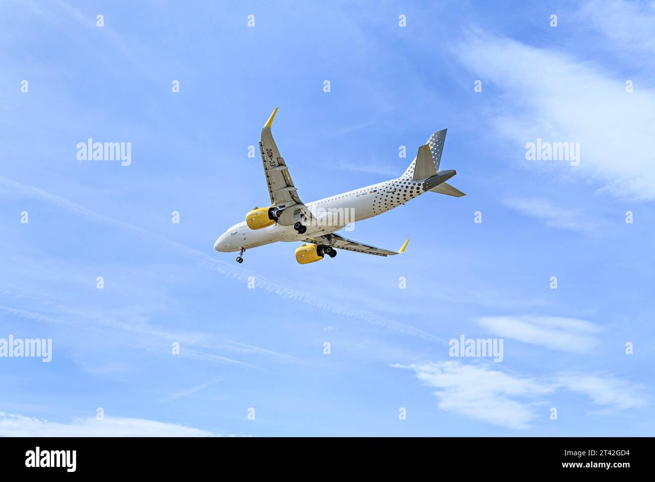 Barcelona, Spain; April 10, 2023: Vueling Airbus A320 plane, landing at ...
