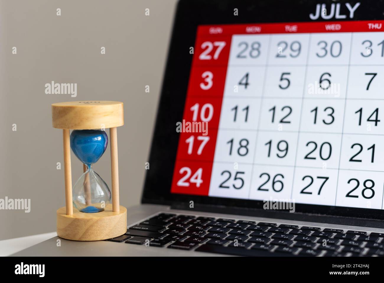 Time concept calendar passing days hi-res stock photography and images ...