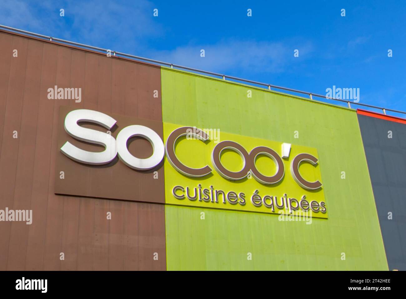 Bordeaux , France - 10 19 2023 : socooc store facade brand logo so cooc ...