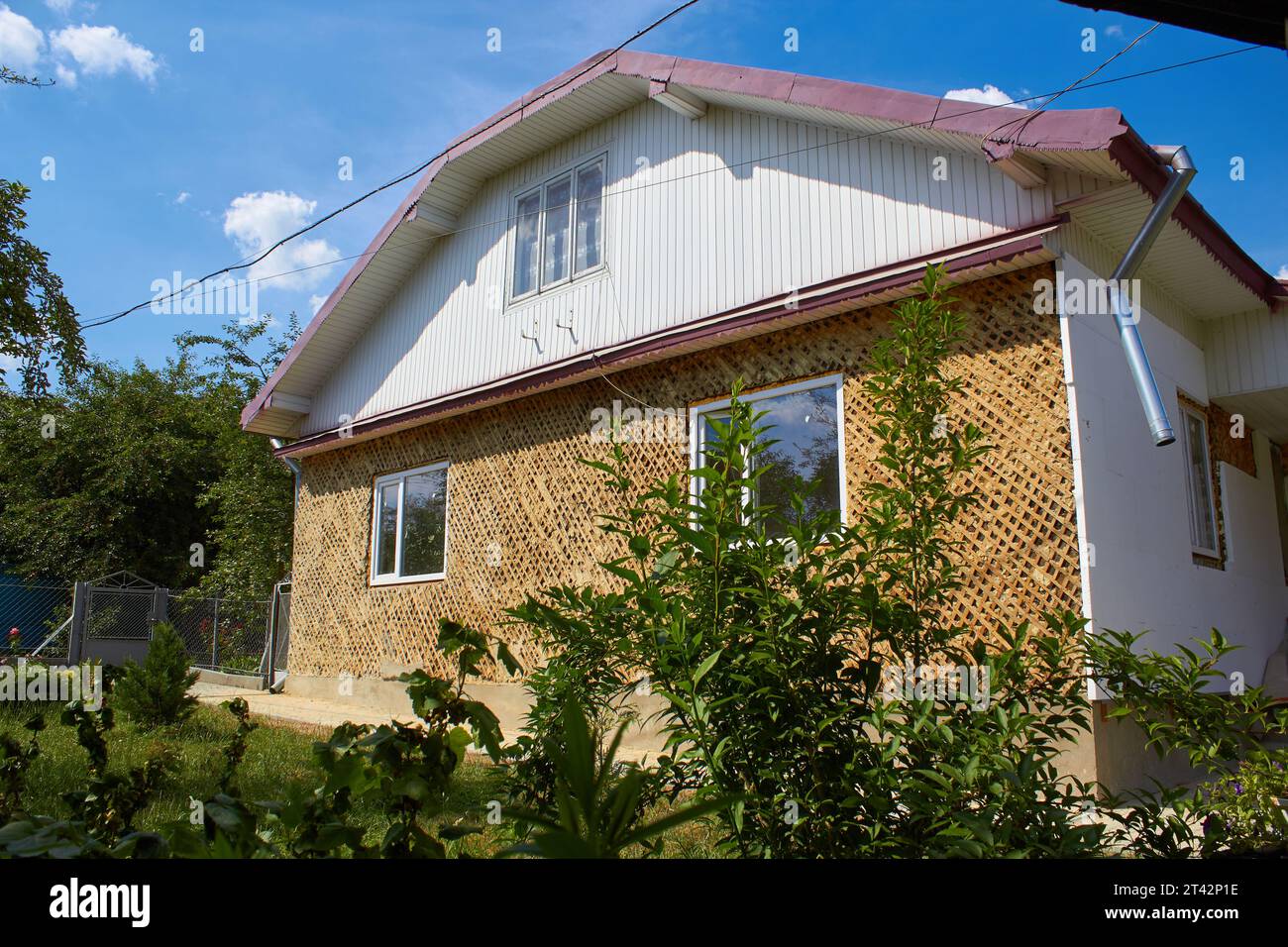 Foam board house hi-res stock photography and images - Alamy