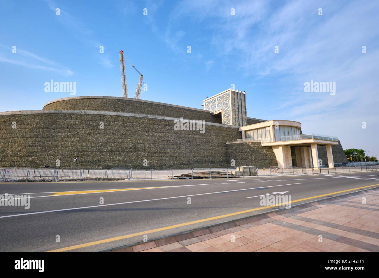 Construction redevelopment iconic public hi-res stock photography and ...