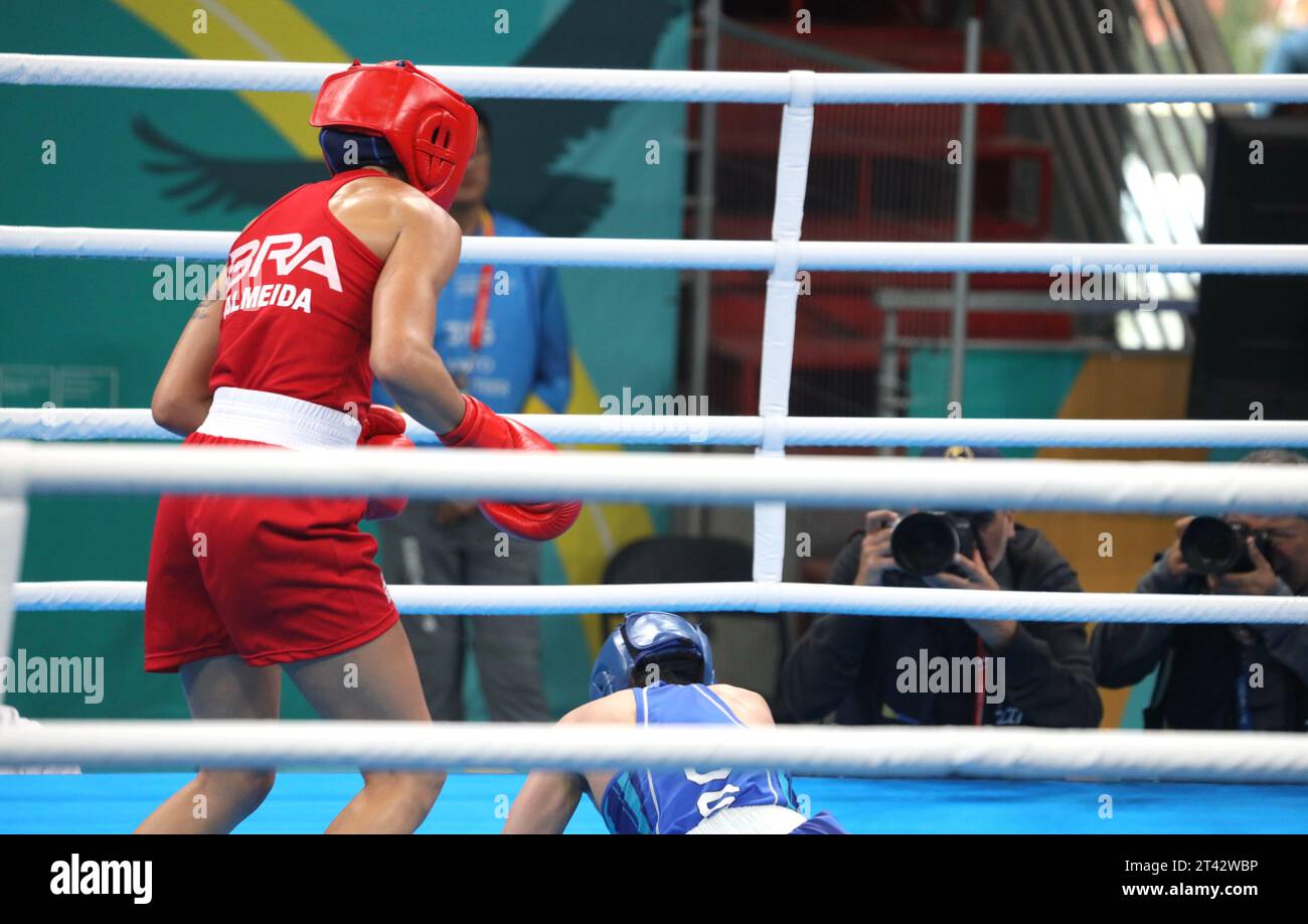 Santiago, Chile, USA. 27th Oct, 2023. SANTIAGO (CHL), 10/27/2023 -BY FINAL/BOXING/WOMEN/50KG ...