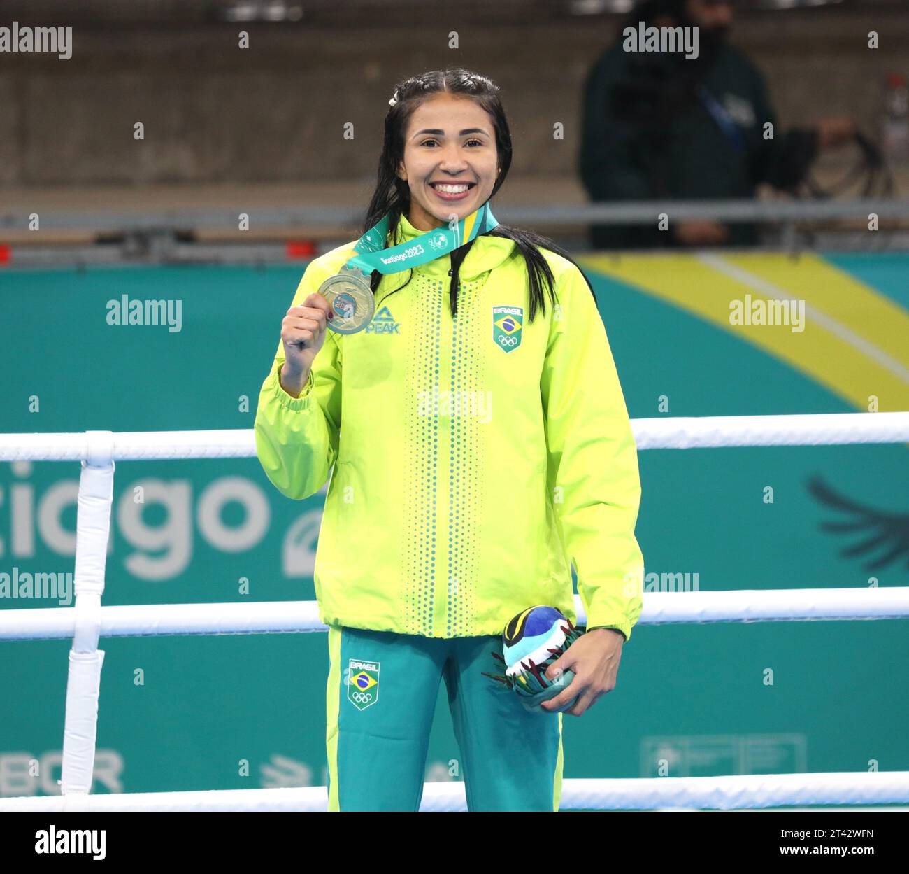 Jennifer santiago hi-res stock photography and images - Alamy