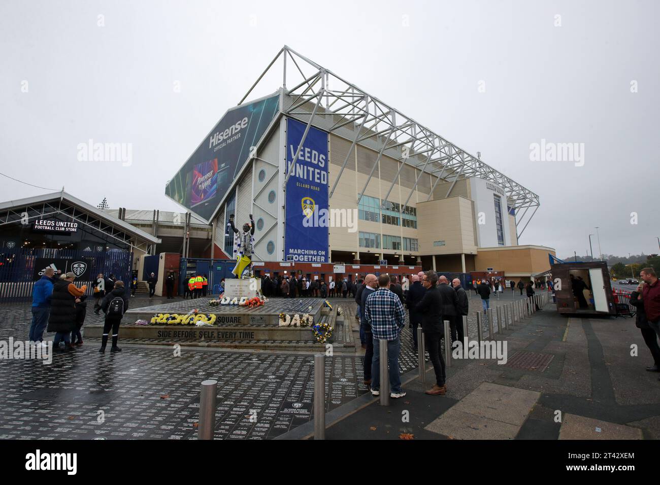 Leeds, UK. 28th Oct, 2023. A general view outside Elland Road Stadium ...