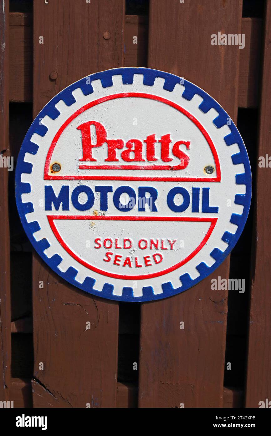 Pratts advertising hi-res stock photography and images - Alamy