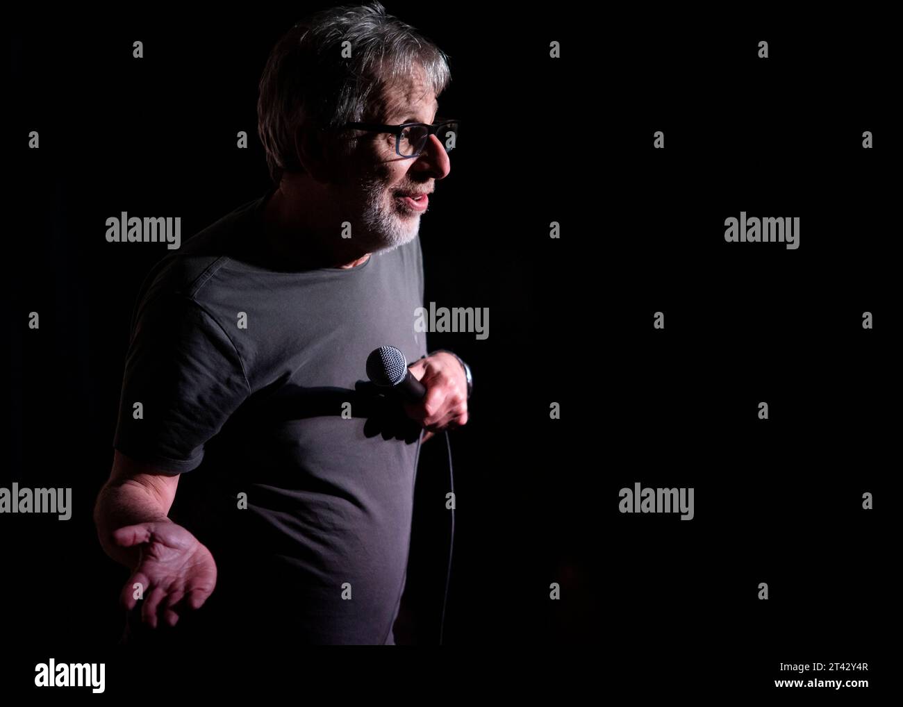 Big nose comedian hi-res stock photography and images - Alamy