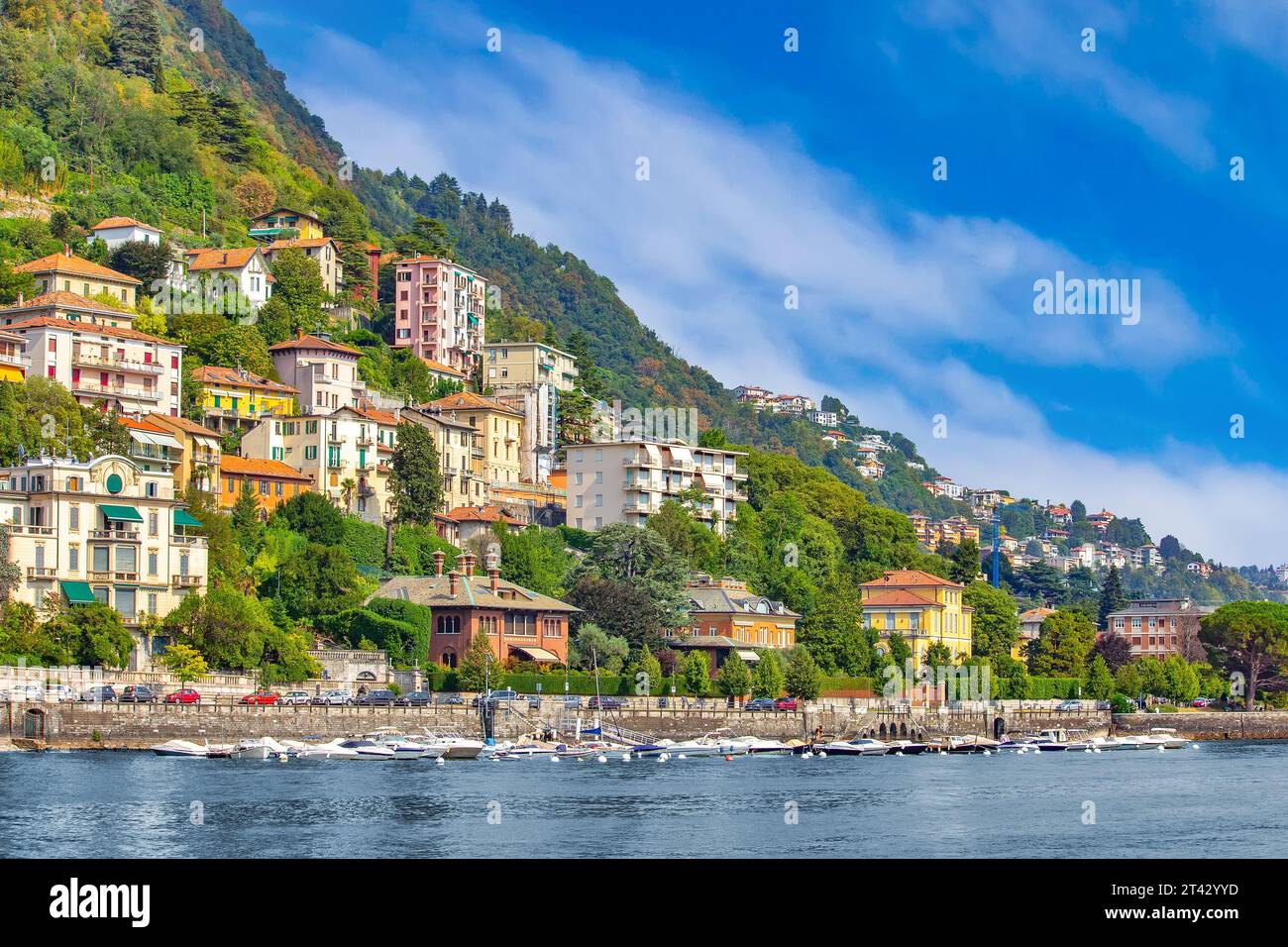 View of the beautiful architecture and Lake Como in Italian Alps Stock ...