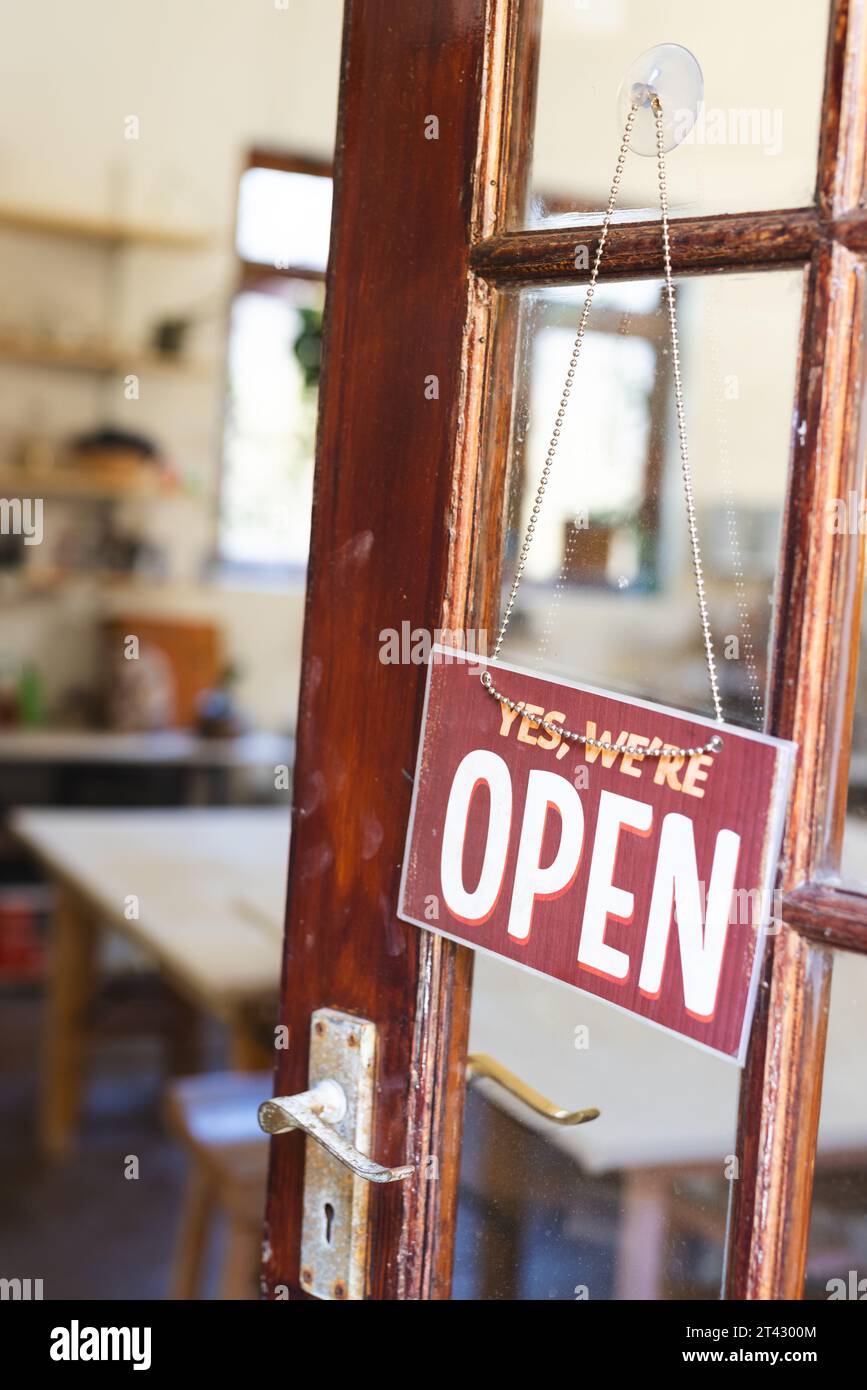 Close the door hi-res stock photography and images - Alamy