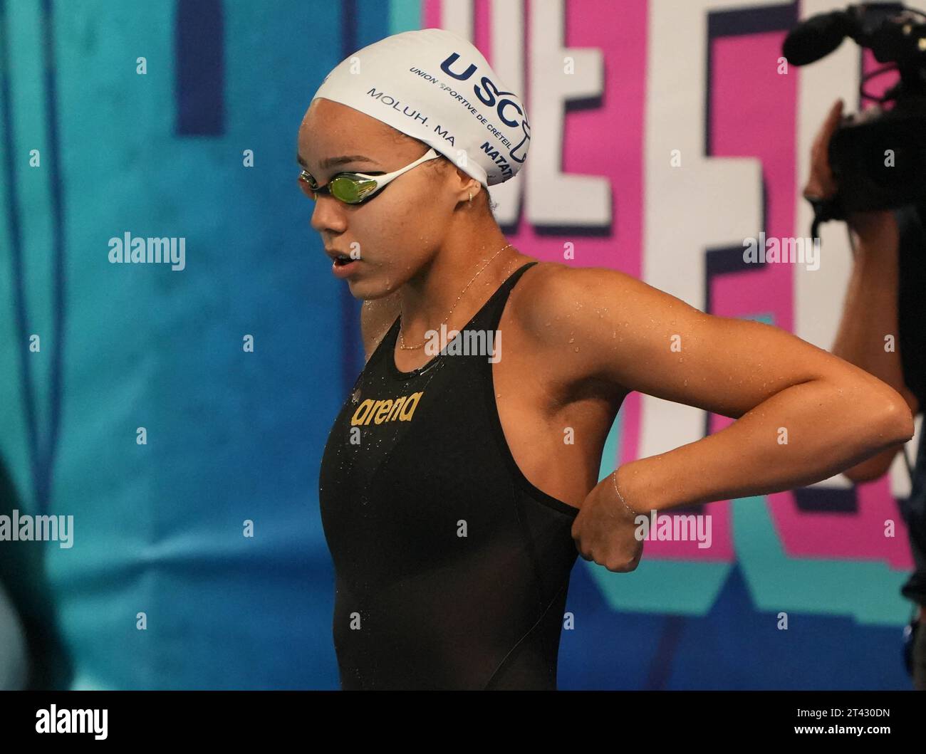 Ambre lake hi-res stock photography and images - Alamy