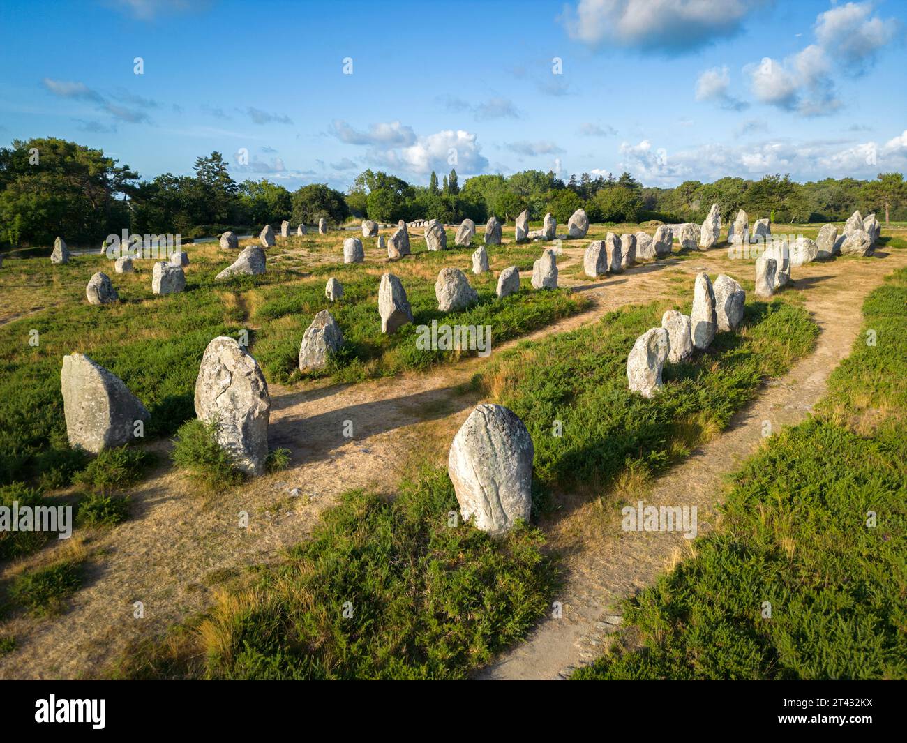 Carnac alignments in the early morning (Kermario alignments, Carnac ...