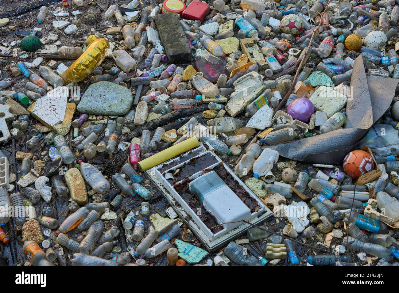River irwell pollution hi-res stock photography and images - Alamy