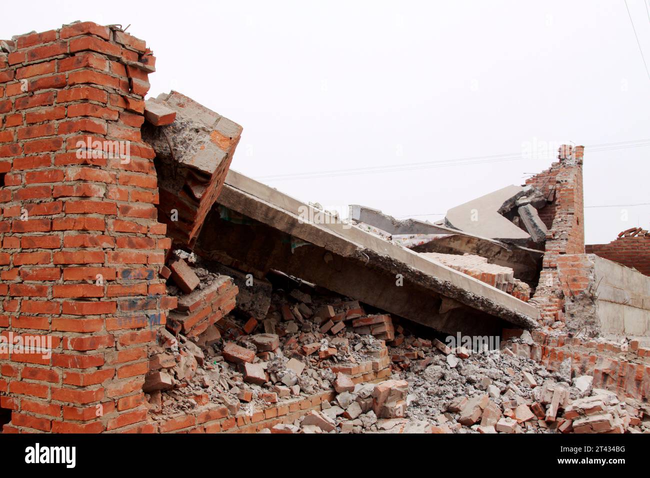 housing demolition materials in the demolition site Stock Photo - Alamy