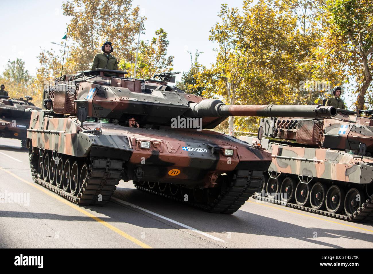 World war ii in italy tanks hi-res stock photography and images - Alamy