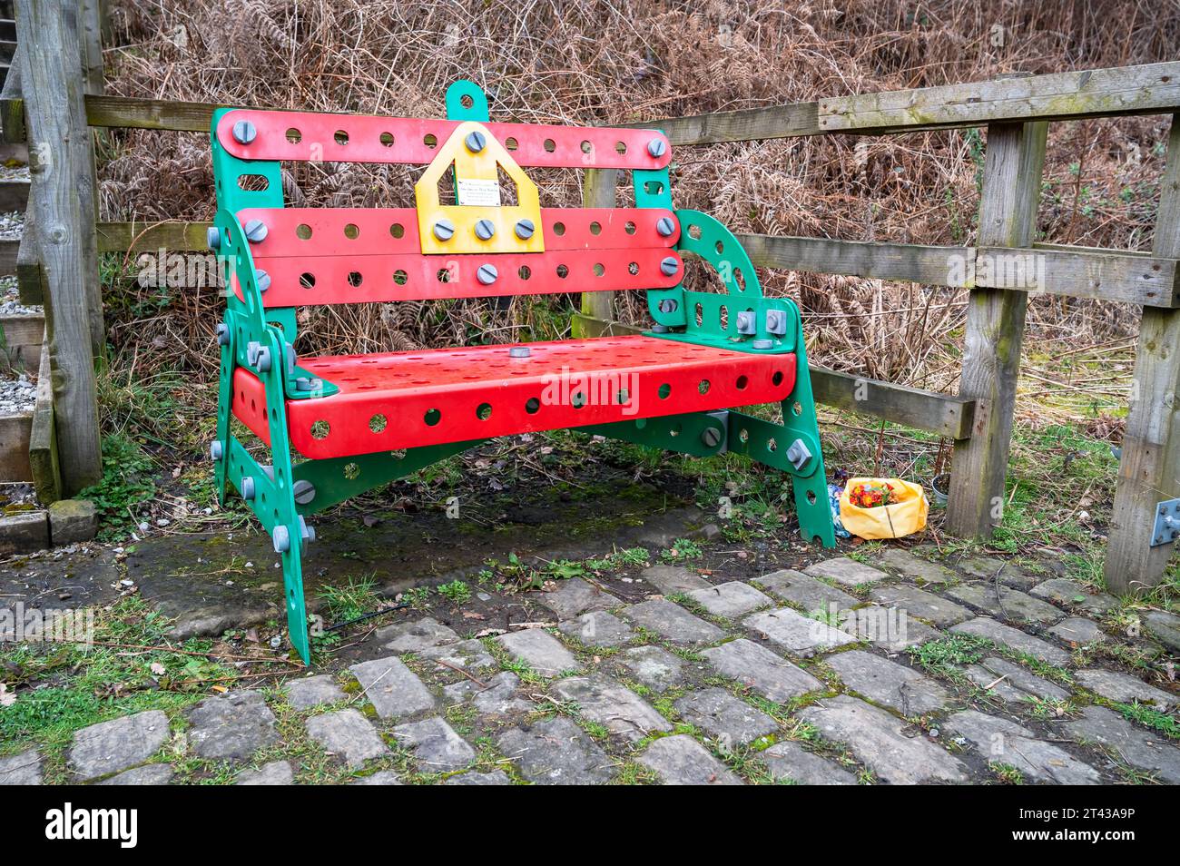 Bolton bury and manchester canal hi-res stock photography and images ...