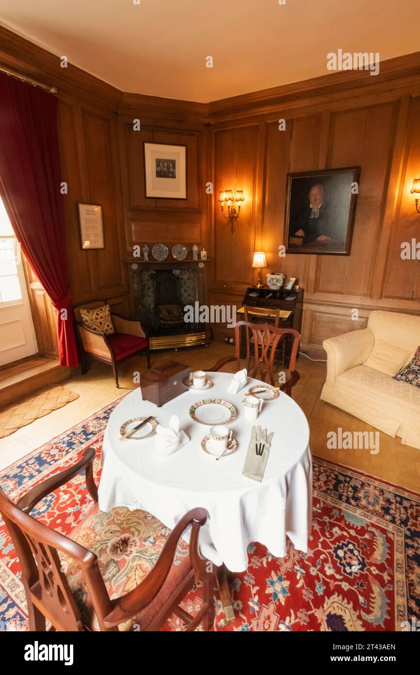 One time hi-res stock photography and images - Alamy