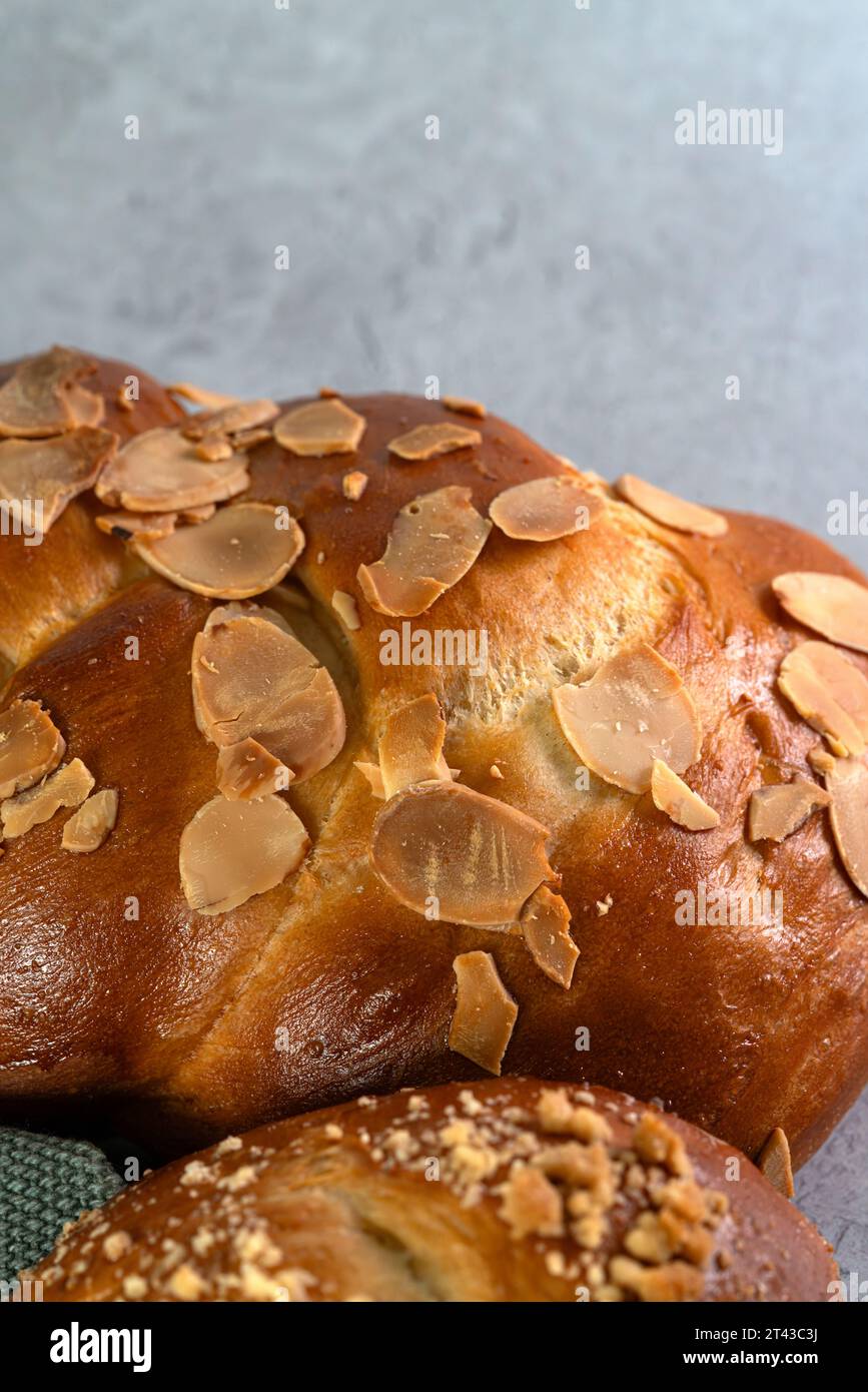 Chalka bread hi-res stock photography and images - Alamy
