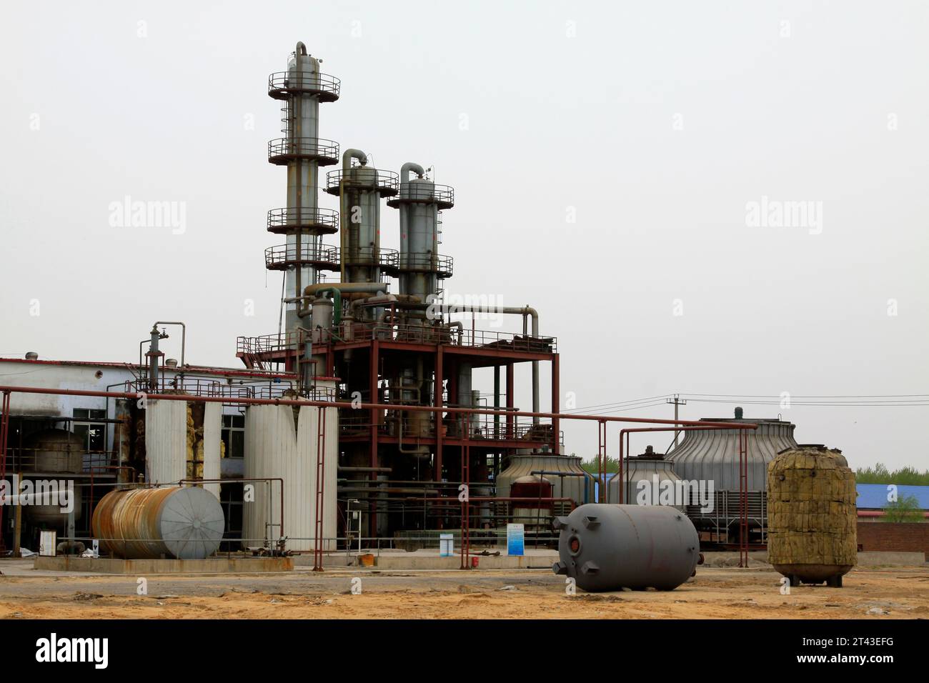 Rectification tower building landscape in a manufacturing factory Stock ...