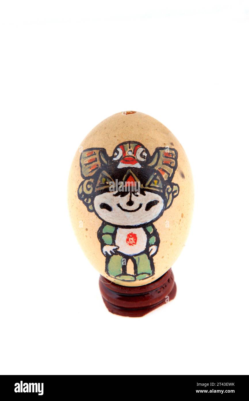 painting on eggshell, Chinese traditional arts and crafts Stock Photo ...