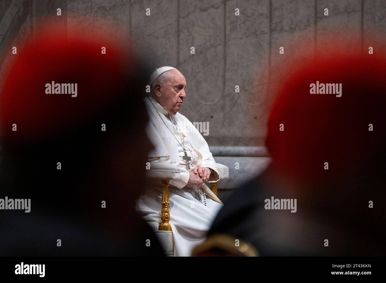 Pope Francis, framed by cardinals attend a prayer service for Peace ...