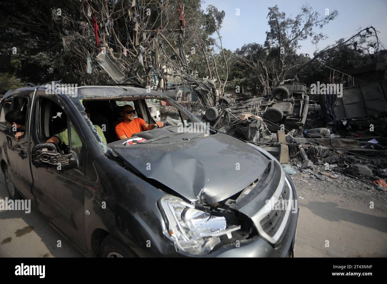Killed car gaza hi-res stock photography and images - Alamy