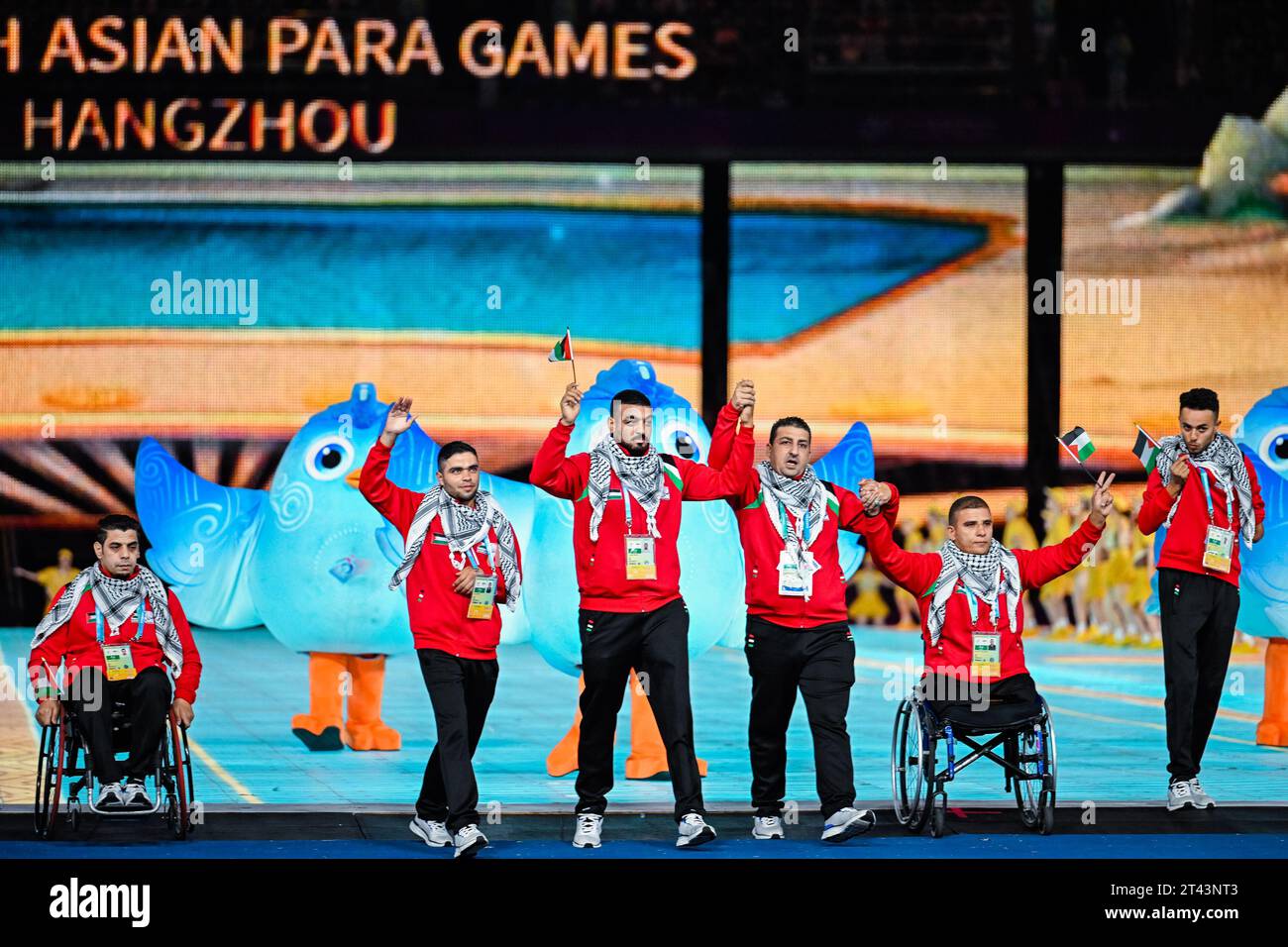 Hangzhou, China's Zhejiang Province. 28th Oct, 2023. Athletes parade ...